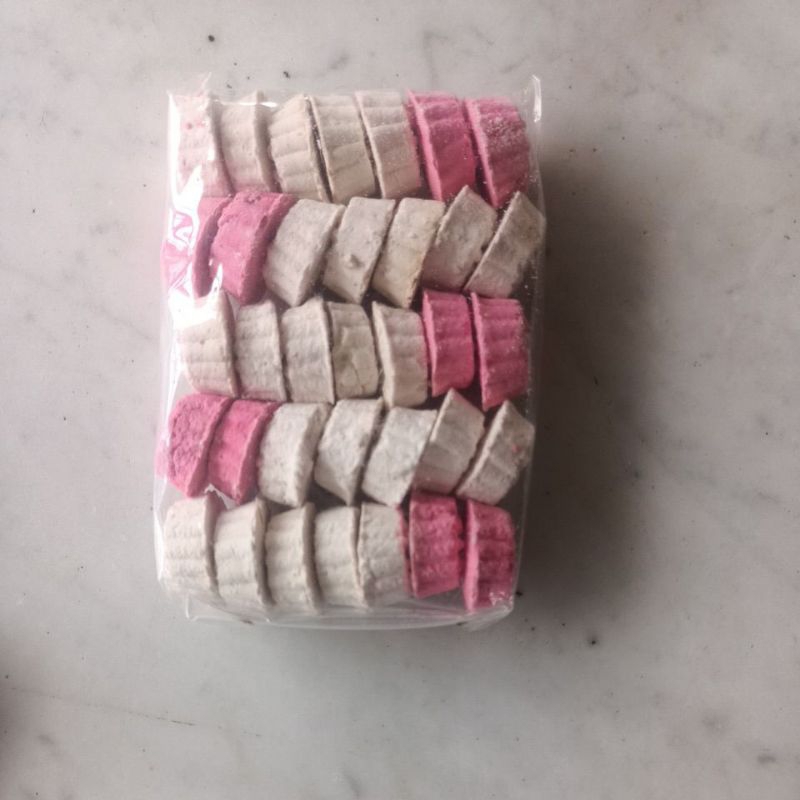 Jual Sagun Bakar 2 warna - Cemilan Manis khas Minang | Shopee Indonesia