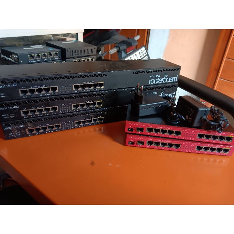 Jual RB2011iL-RM # RB2011UiAS-2HnD mikrotik routerboard | Shopee Indonesia