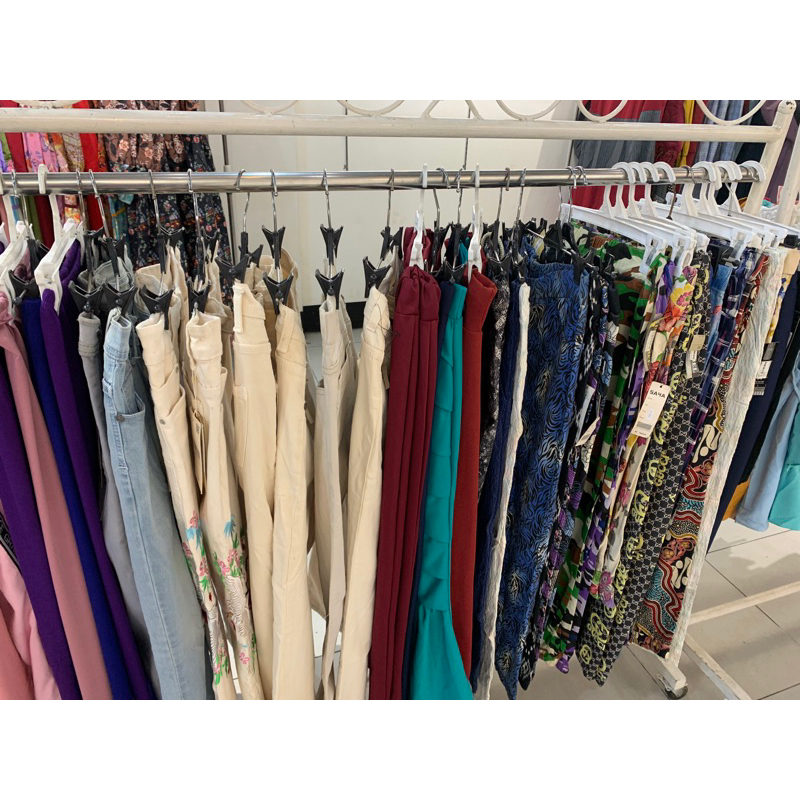 Jual RANDOM BARANG 10.000 | Shopee Indonesia
