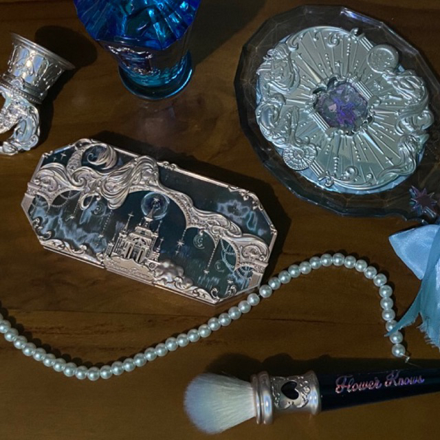Jual preloved parfume flower knows moonlight mermaid | Shopee Indonesia