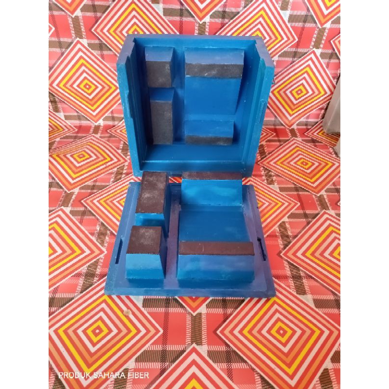 Jual cetakan roster model lobang 4 ukuran 20*20 tebal 10 | Shopee Indonesia