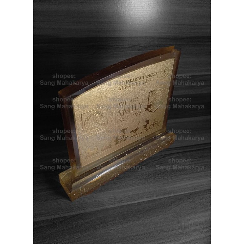 Jual plakat custom. plakat resin, plakat akrilik, plakat kayu, plakat ...