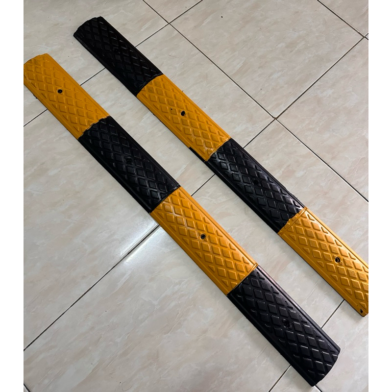Jual Speed Bump Rubber / Polisi Tidur Karet 100Cm x 10Cm x 2Cm ...