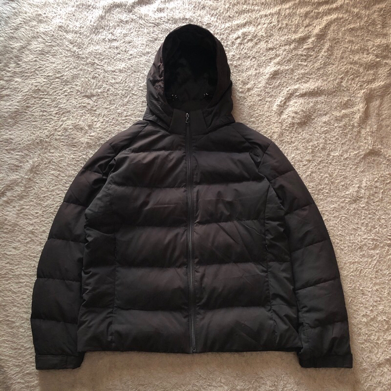 Jual Uniqlo Down Puffer Jacket Original Black Jaket Gelembung Bulang ...