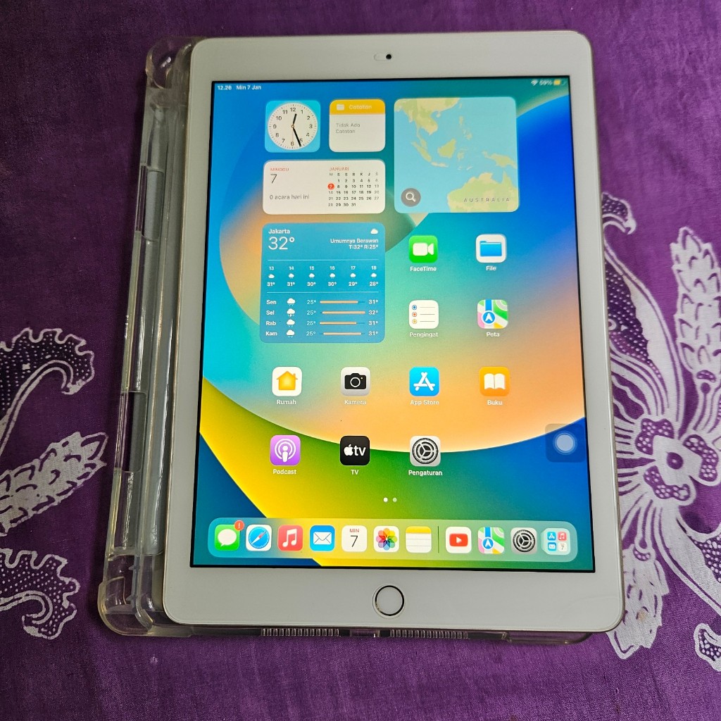 Jual Apple iPad Gen 5 128 GB Resmi Bekas Original | Shopee Indonesia