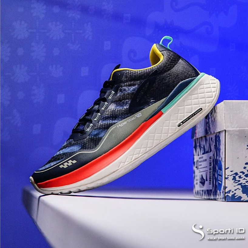 Jual Sepatu Running 910 Ultra Ekiden SE Tenun Jawa - Biru Merah Putih ...