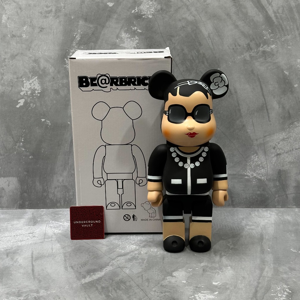 Jual BearBrick BE@RBRICK Coco CHNL 400% Action Figure Bear Brick ...