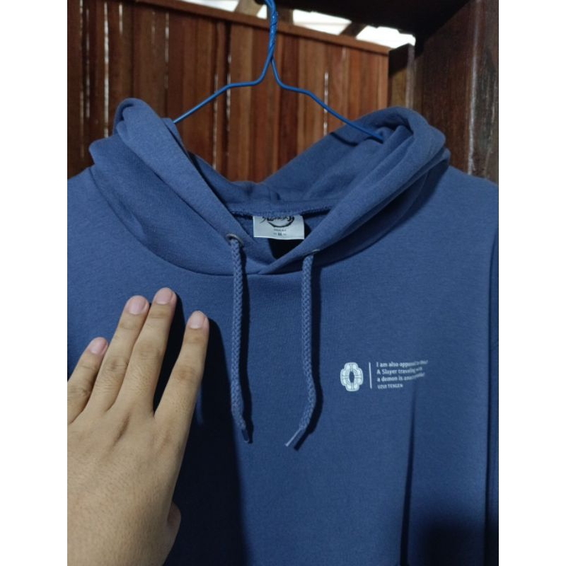 Jual Hoodie Anime demon slayer biru M (like new) | Shopee Indonesia