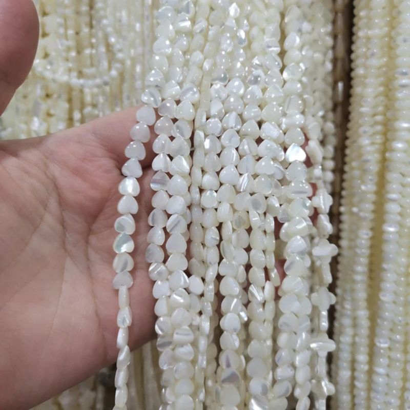 Jual 10 pcs Permata manik Kerang Putih Asli Natural lubang 2mm | Shopee ...
