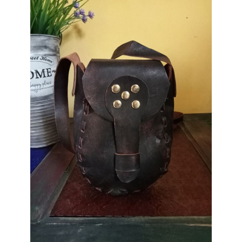 Jual tas kulit/tas selempang/tas kecil/tas bahu/tas kuli selempang ...
