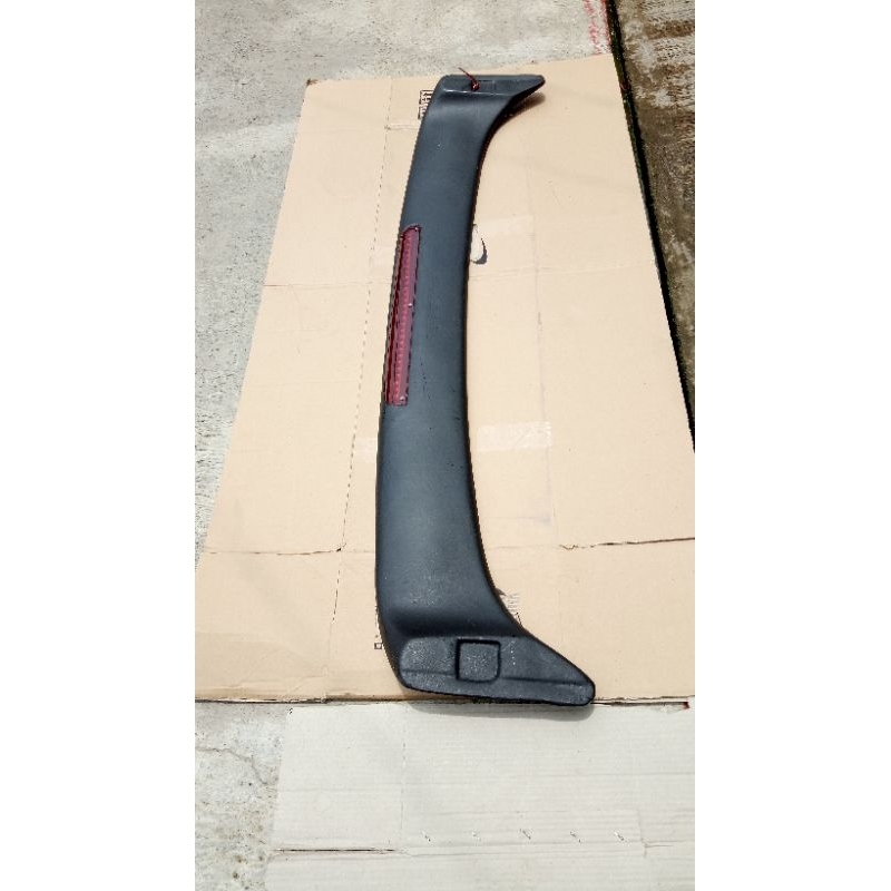 Jual spoiler sedan maestro lampu | Shopee Indonesia