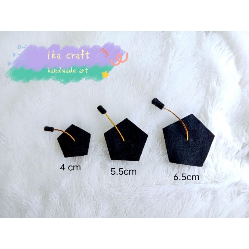 Jual topi toga boneka wisuda mini/toga segi lima 4 cm/toga boneka bear ...