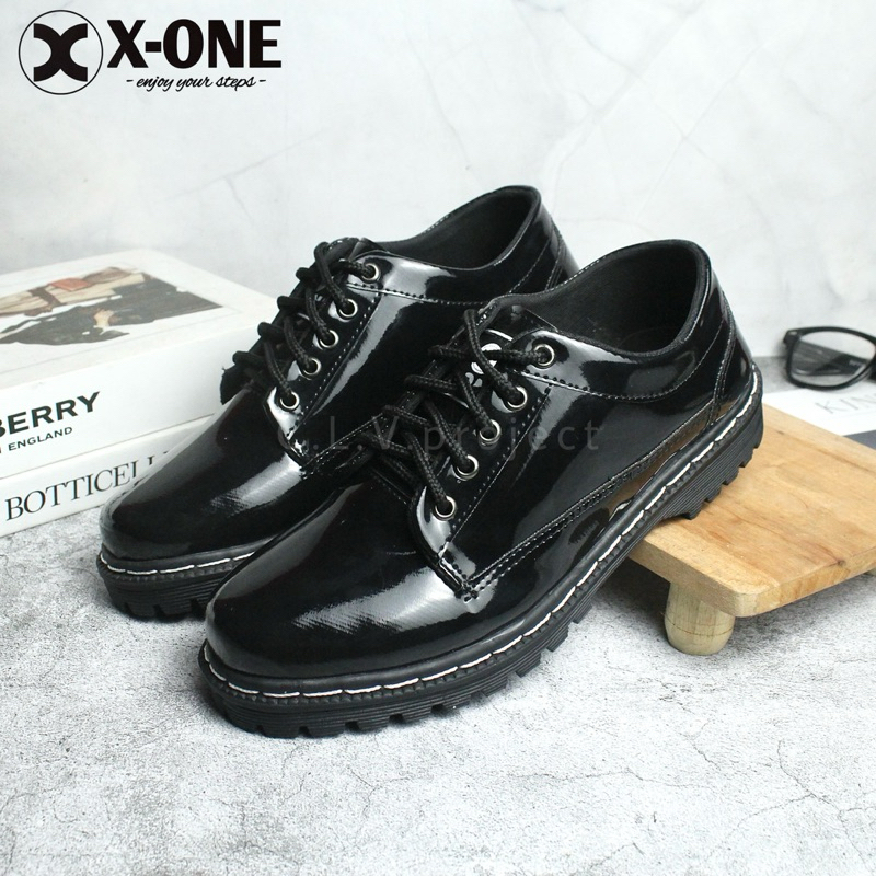 Jual SEPATU DOCMART COWOK | X-ONE FOOTWEAR "VERO DOCMART" | Shopee ...
