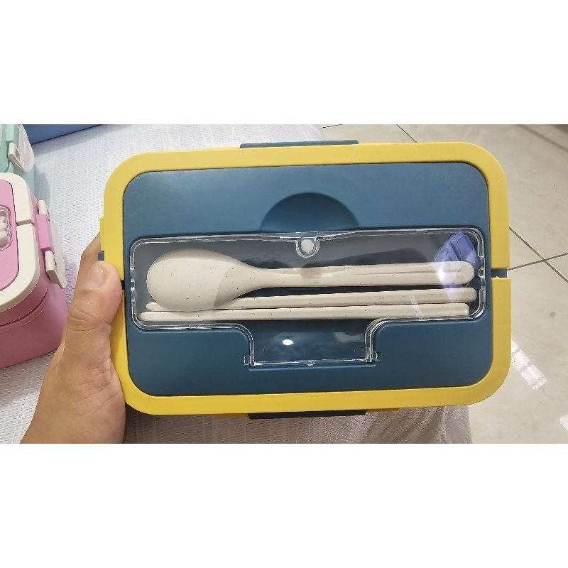 Jual Lunch Box Kotak Bekal Sekat Kotak Bekal Box 3 Grids Tempat Makan dengan Sendok dan Garpu ...