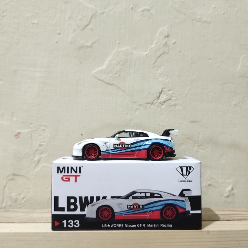 Jual Mini GT LBWK NISSAN GT-R R35 Martini Racing | Shopee Indonesia