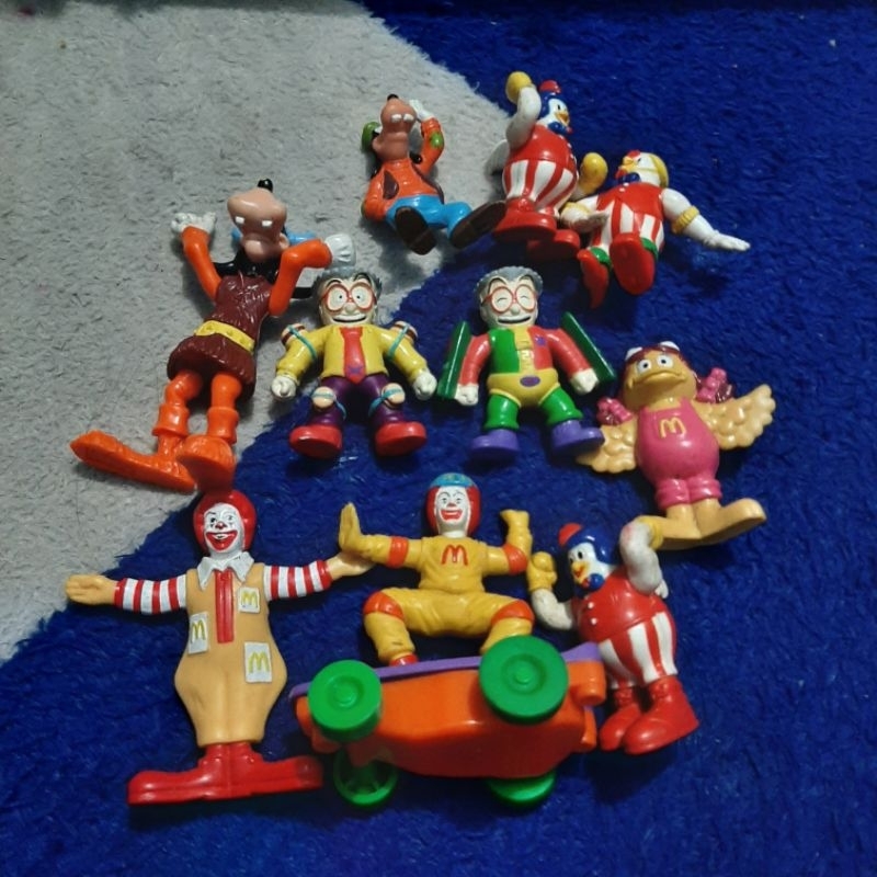 Jual mainan / figure dikoleksi vintage . maskot mcd ronald, kfc ayam ...