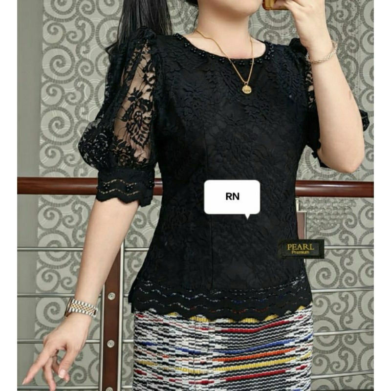 Jual Atasan Kebaya Brokat Wanita Leher Bulat Tangan Kedut - Bluse Renda ...
