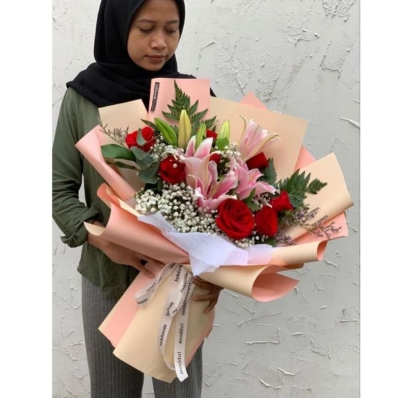 Jual INBLOOM FLORIST/ Small Lily Bouquet | Medium Lily Bouquet |Bunga ...