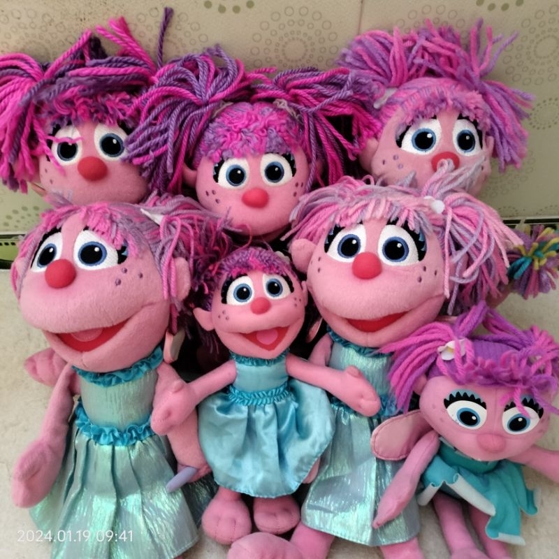 Jual BONEKA LIVE CARGO | Shopee Indonesia