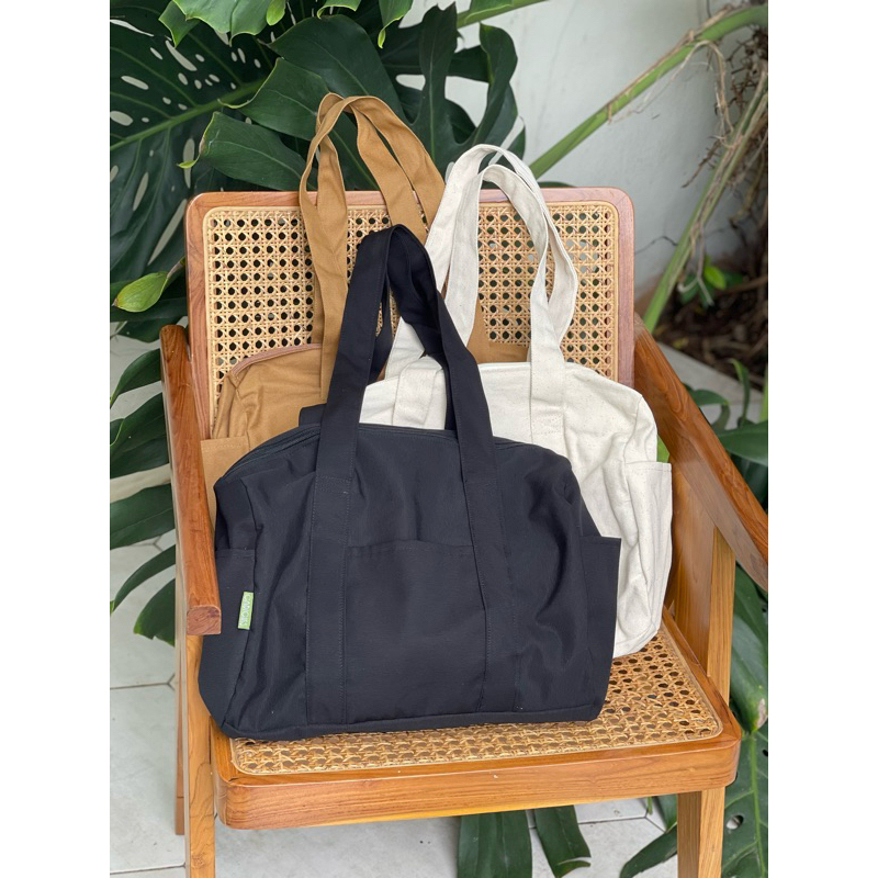 Jual Duffle Bag Canvas / Tote Bag Kantong Gym | Shopee Indonesia