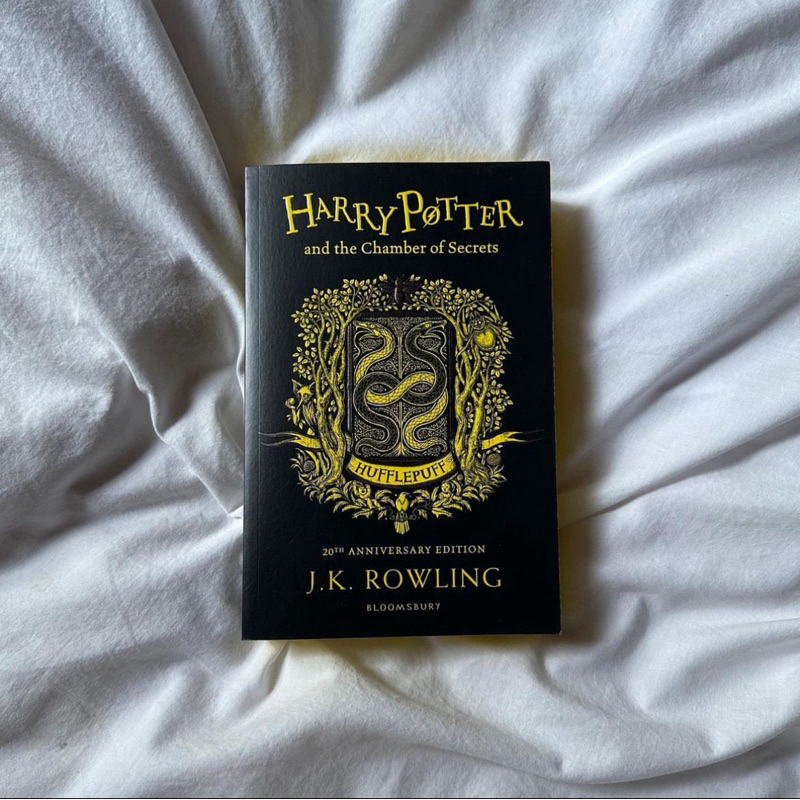 Jual harry potter and the chamber of secrets huffle puff edition ...