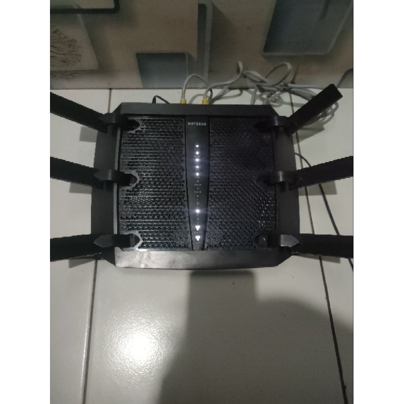 Jual NETGEAR NIGHTHAWK X6 AC3200 Tri-Band WiFi Router Model:R8000 ...