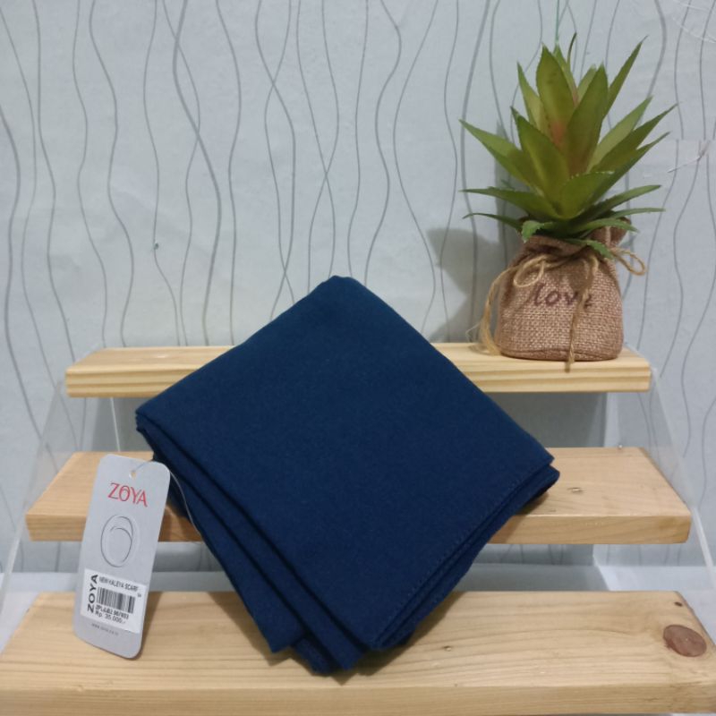 Jual KERUDUNG SEGIEMPAT POLOS BEST SELLER JILBAB SEGI EMPAT BAHAN VOAL ... Jual KERUDUNG SEGIEMPAT POLOS BEST SELLER JILBAB SEGI EMPAT BAHAN VOAL ...