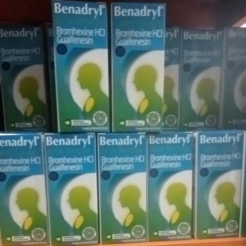 Jual Benadryl obat batuk 50ml | Shopee Indonesia