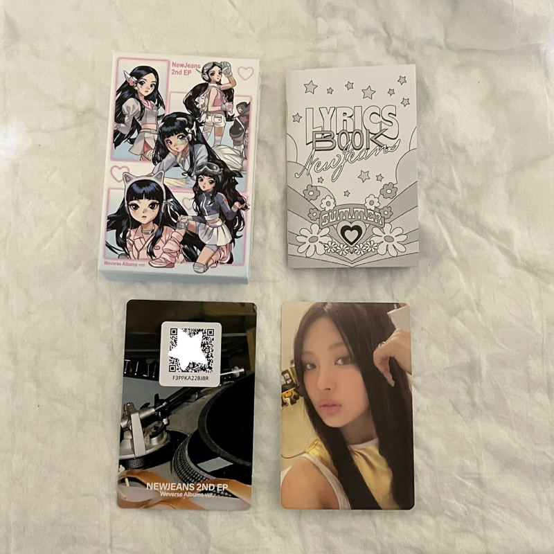 Jual Newjeans Hyein Get Up Weverse Set C Photocard Pc Lyrics Book Qr Code Shopee Indonesia