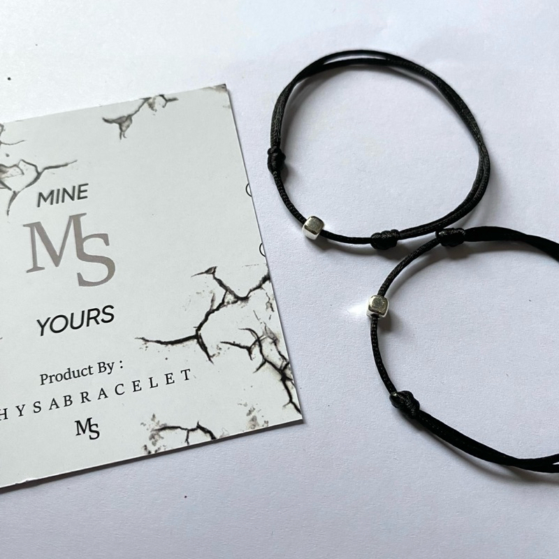 Jual GELANG COUPLE Kekinian Viral Cube MINE & YOURS Gelang Couple ...