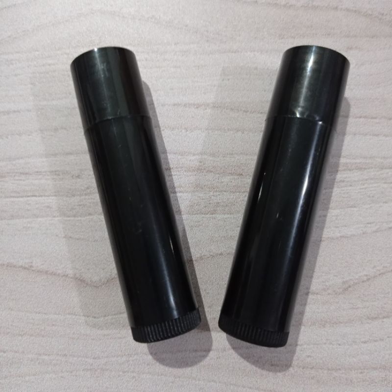 Jual BOTOL LIPBALM LIPSTIK KOSONG WARNA HITAM 5 GR | Shopee Indonesia