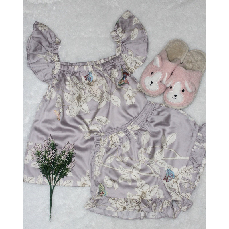 Jual OUTSLEEP - Ruffle Set Ayaka (Piyama Tidur Wanita Bahan Organic ...