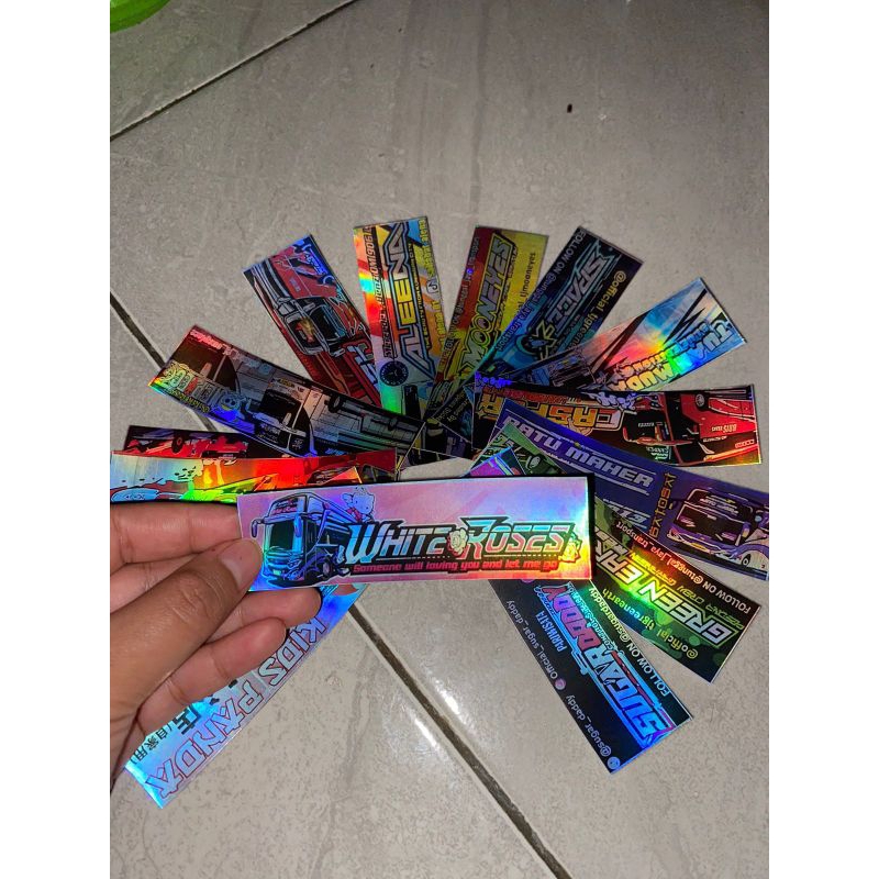 Jual 15 kotak sticker bus basuri artis anti air campur/ sticker bus ...