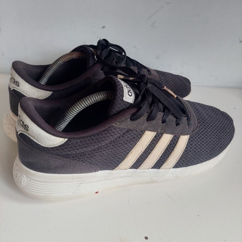 Jual sepatu second merk adidas size 44 (28CM) | Shopee Indonesia