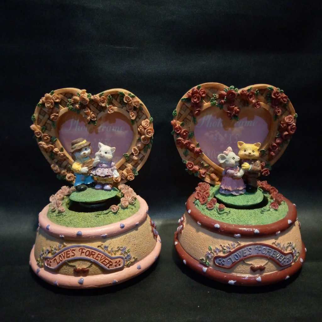 Jual Kotak Musik Lucu dengan Frame | Shopee Indonesia