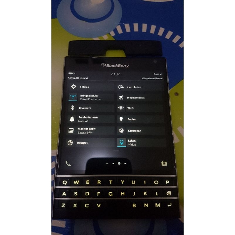 Jual BlackBerry Q30 BB Passport | Shopee Indonesia
