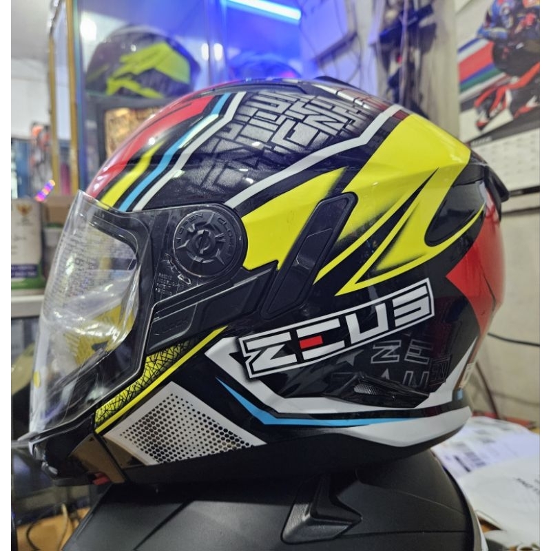 Jual ZEUS HELM ZS613C SJ11 MODULAR GLOSSY BLACK RED STANDAR | Shopee ...