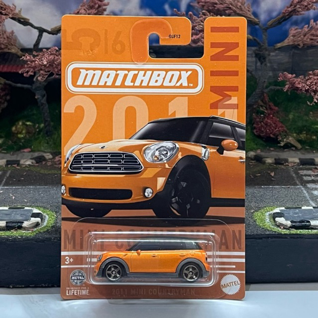 Jual Matchbox Mini Cooper Series - 2011 Mini Countryman Orange | Shopee ...