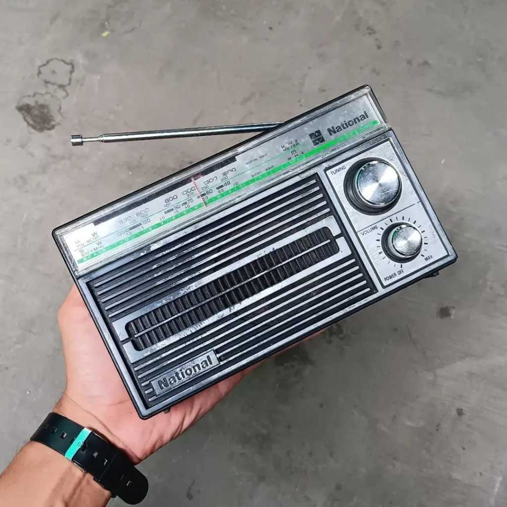 Jual Radio Jadul National R-4250Y| Sinyal AM (SW/MW) | Shopee Indonesia