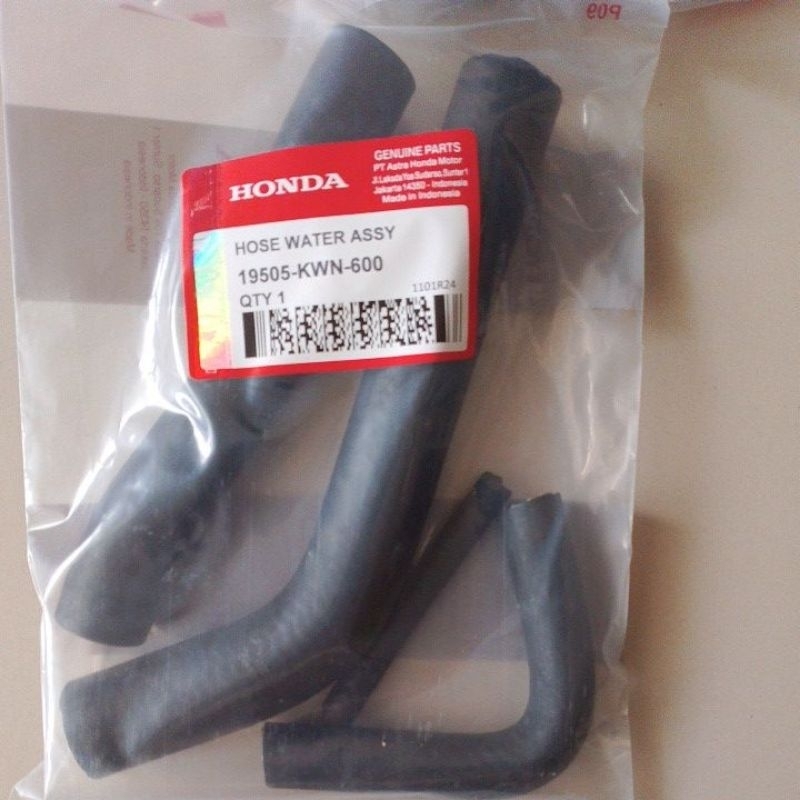 Jual Selang Radiator Hose Water Assy/ Selang Radiator Set Vario125 ...