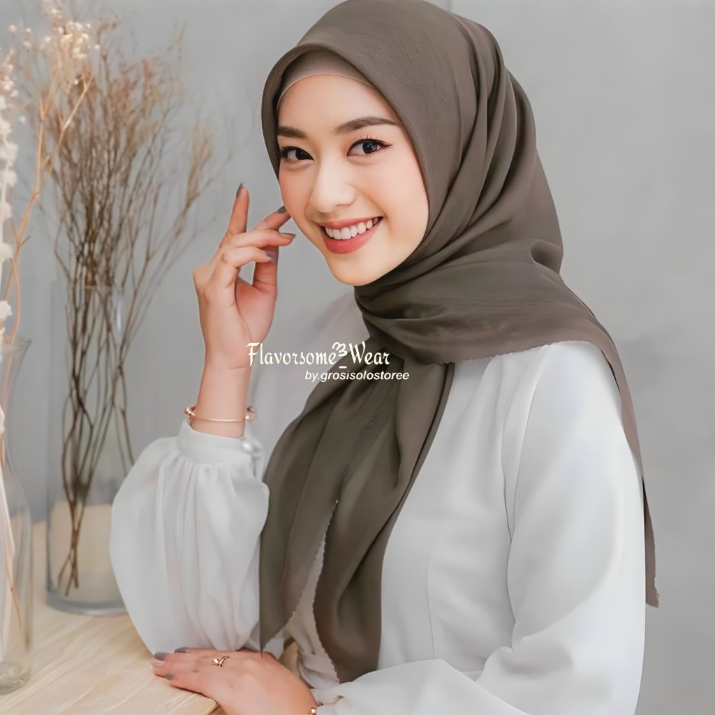 Jual Hijab Paris Premium Polos Segiempat Voal Anti Letoy | Shopee Indonesia
