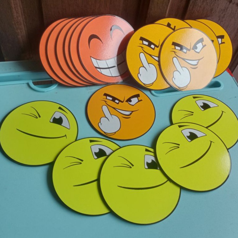 Jual Modern Wiper mobil Wiper Emot sticker wiper emoji wiper emoticon ...