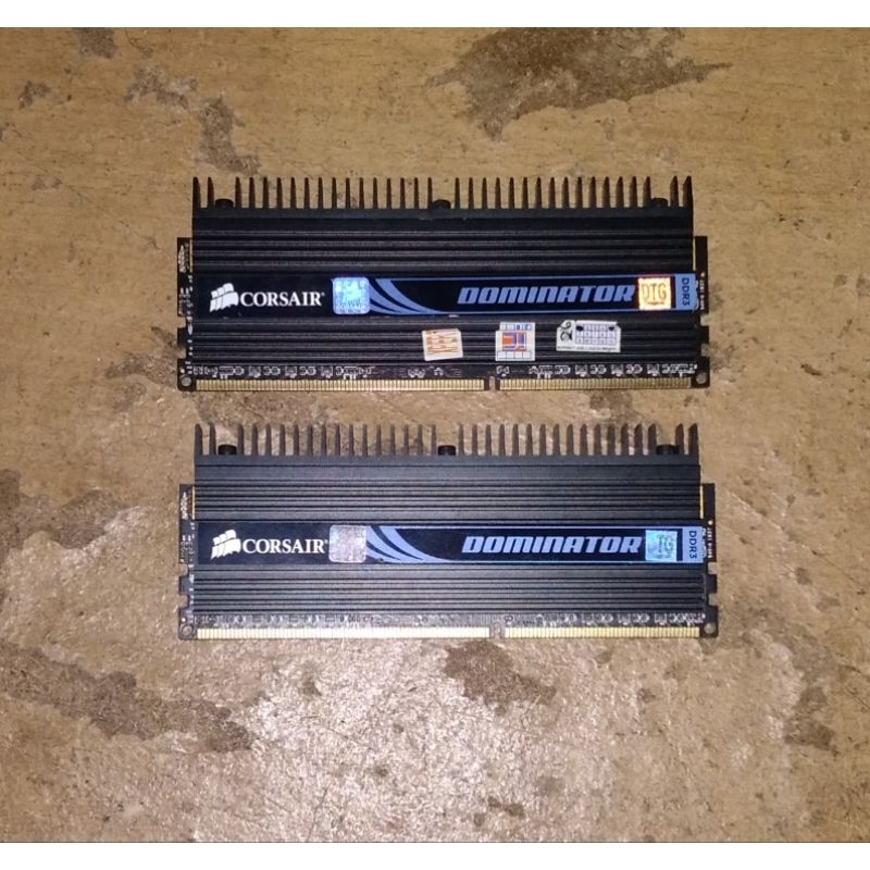 Jual RAM PC 4GB DDR3 GAMING CORSAIR DOMINATOR CMP4GX3M2A1600C8 - 4GB ...