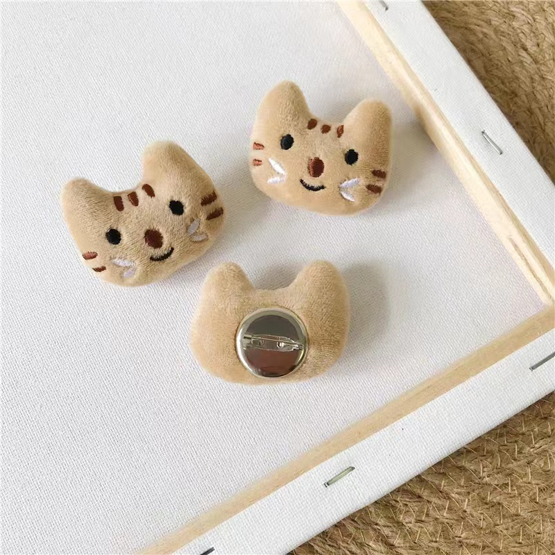 Jual Pin Bros Kucing Lucu/ Pin Aksesoris Tas / Pin Hiasan Tempat Pensil ...