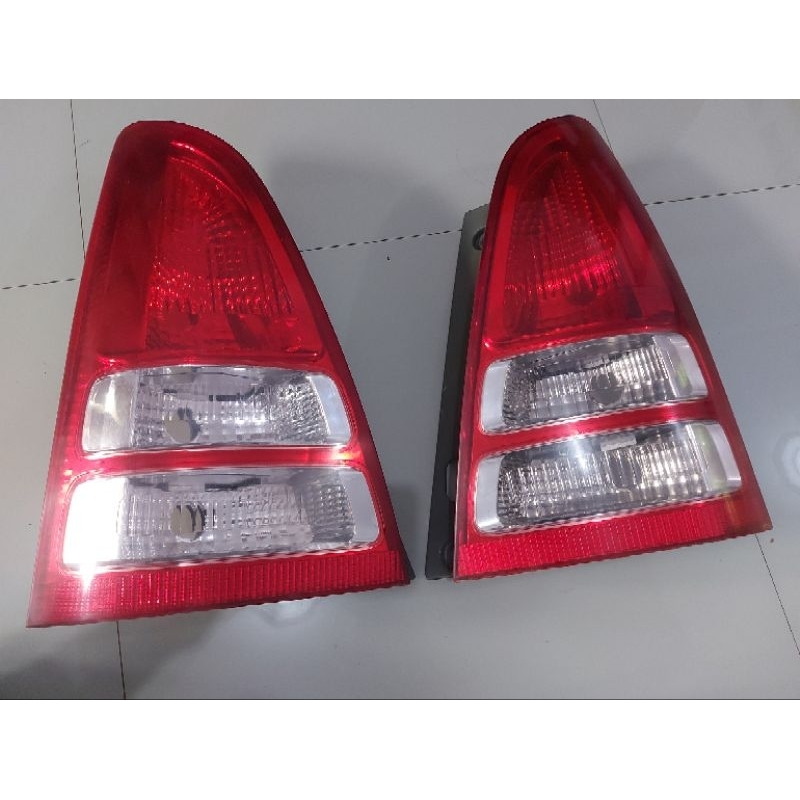 Jual lampu belakang stoplamp innova inova 2004 2005 2006 2007 2008 ...