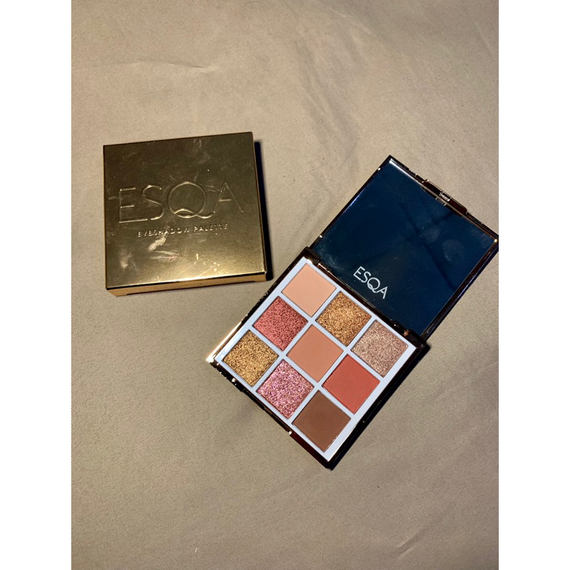 Jual Preloved | Esqa Eyeshadow Pallete - Peach | Shopee Indonesia