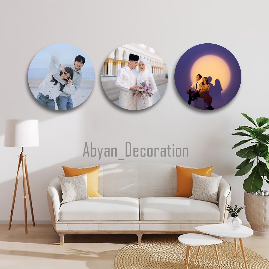 Jual Cetak Foto Bulat + Bingkai Ukiran,Dekorasi Rumah,Foto Pernikahan ...