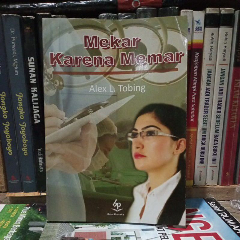 Jual Buku balai pustaka. mekar karena memar. Alex L Tobing. i1 | Shopee ...