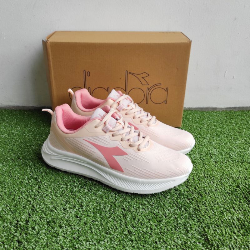 Jual Sepatu Running Diadora Hitori Pink Original | Shopee Indonesia