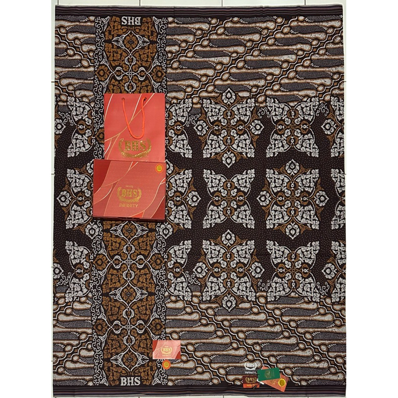 Jual Sarung BHS Infinity Batik CBA CBC Gold Silver Bronze Original ...